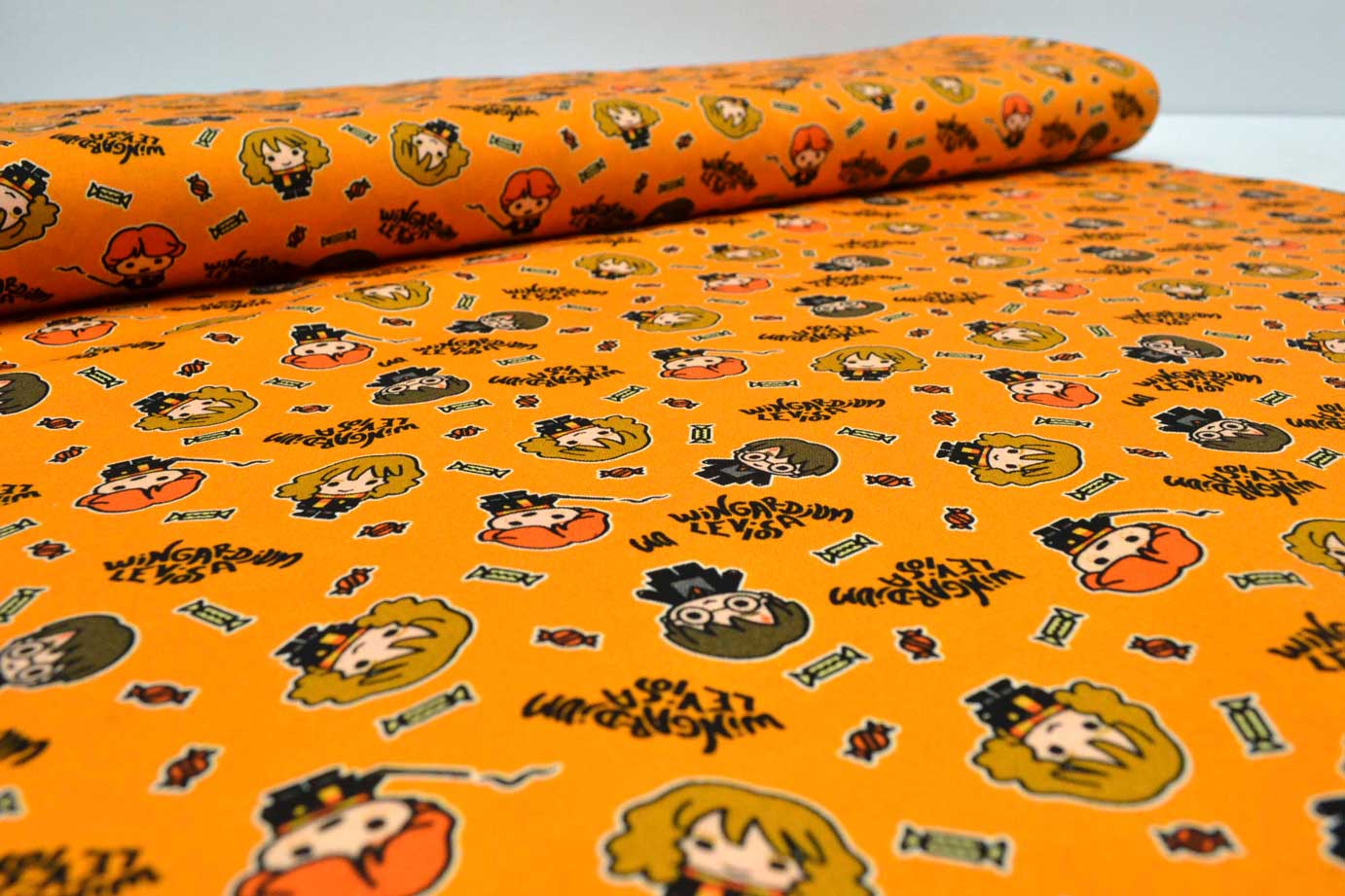 Harry Potter Hogwarts Orange